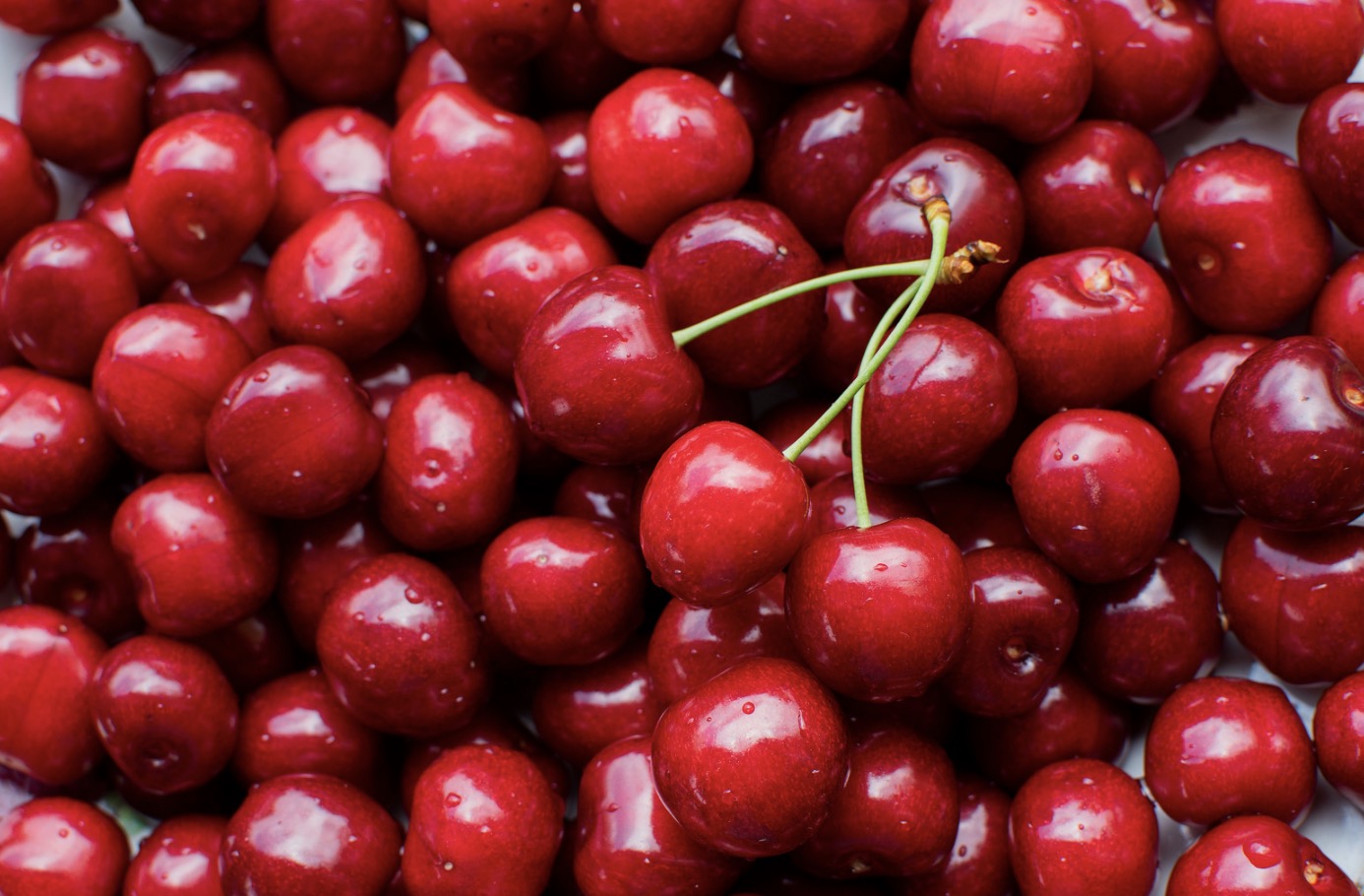 Can Rabbits Eat Cherries? (Key Safety Facts for Bunny Owners)